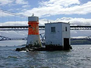 Hydroacoustic Communications in the Firth of Forth